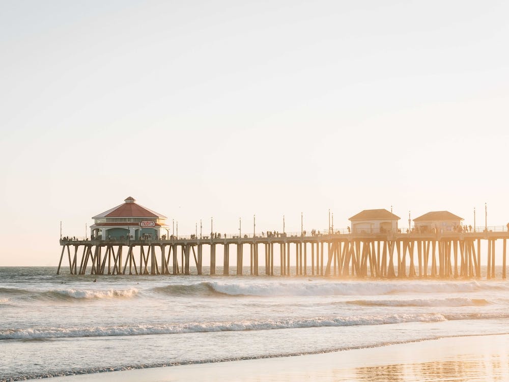 Hb Pier 3 Art Print by Jon Bilous – Fy!