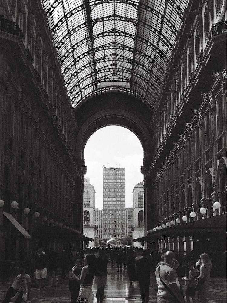 Milano 02 Art Print by Joseph Gribben – Fy!