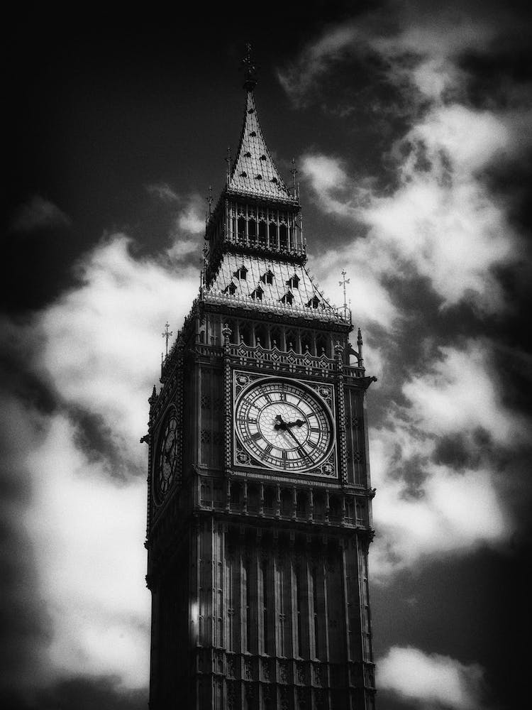 Big Ben London Art Print by Paul J Bucknall – Fy!