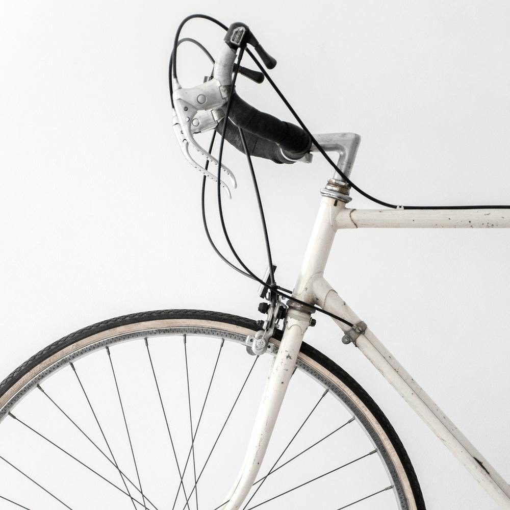White Minimal Bicycle Square Art Print by Studio Nahili – Fy!
